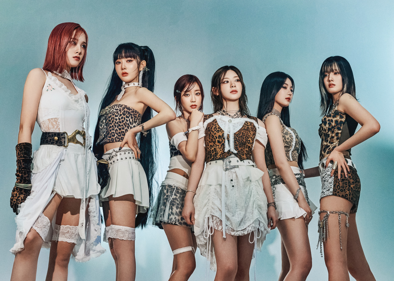 Song Review: Cheeky Icy Thang – STAYC – K-pop Evaluated